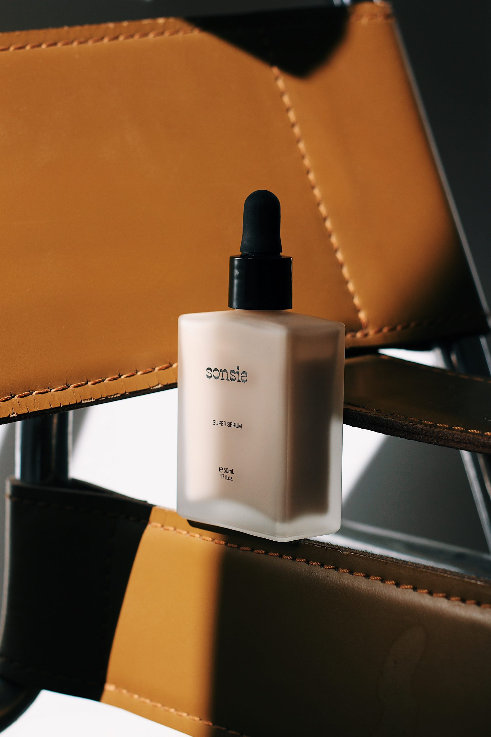 Sonsie Skin, l’étoile montante de la beauté – Standards